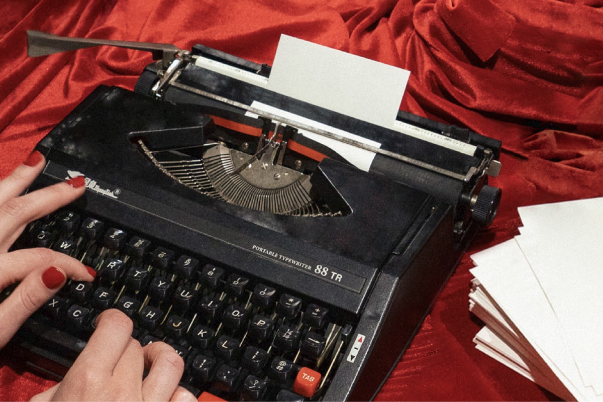 Write a Love Letter to Yourself - STENDERS Cosmetics